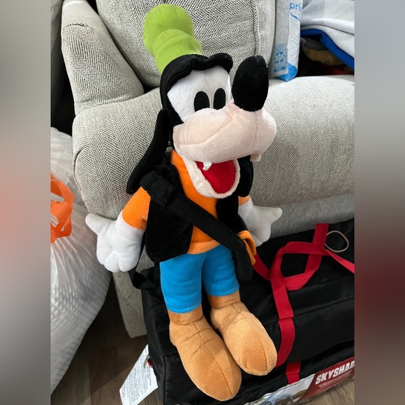 Toys | Goofy With Backpack Straps | Poshmark